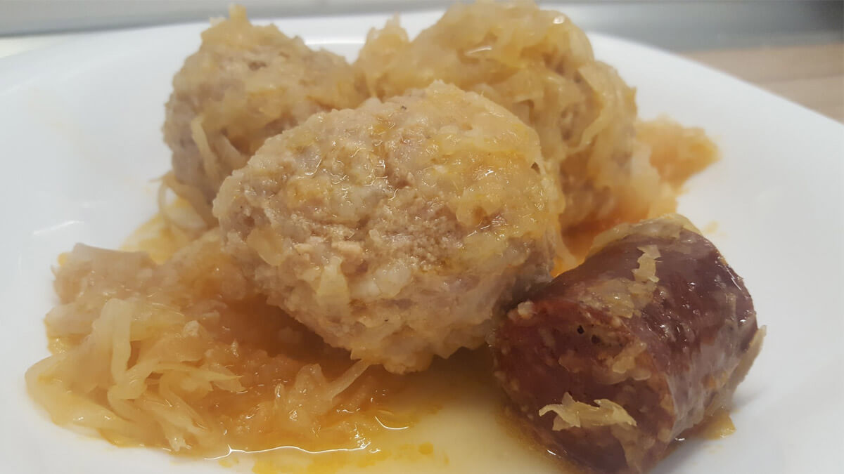 A gombóc | Meg van írva